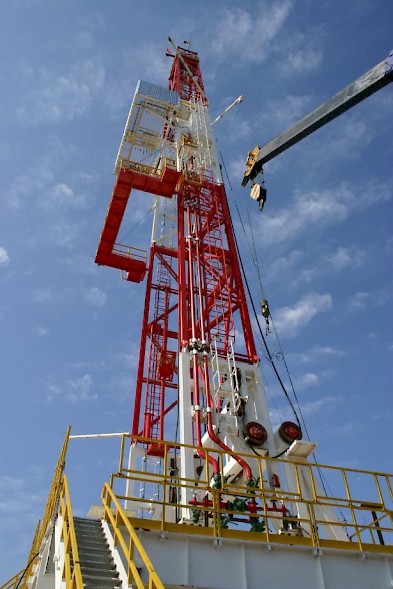 Strong API Masts & Derricks | Sovonex